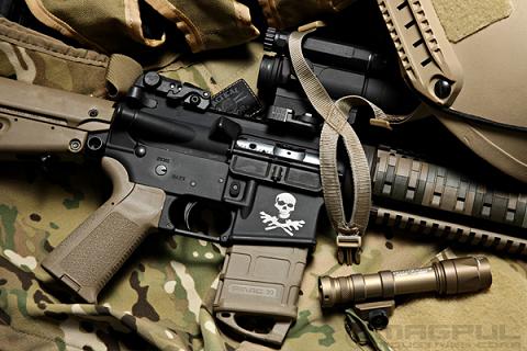 Magpul MIAD Modular Pistol Grip Kit Dark Earth MAG050-FDE | Black Label ...